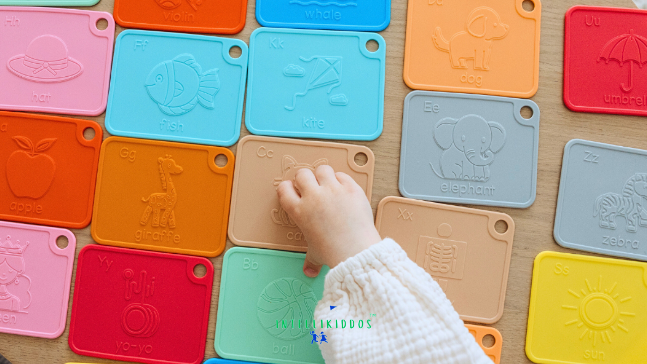 SiliABCs® Award-Winning Food Grade Silicone Alphabet Flash Cards for T ...