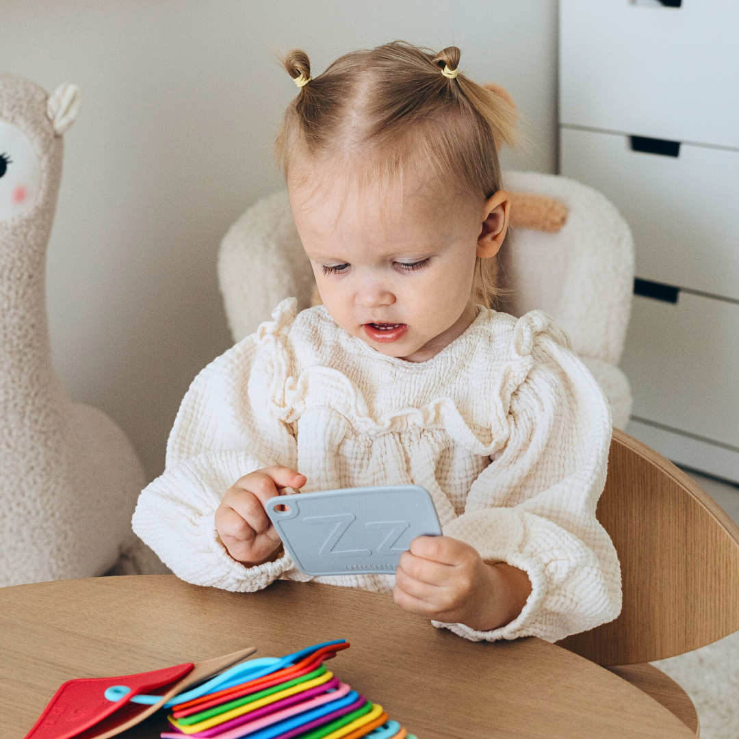 IntelliKiddos® Official Site -SiliABCs® Sili123s® Silicone Flashcards