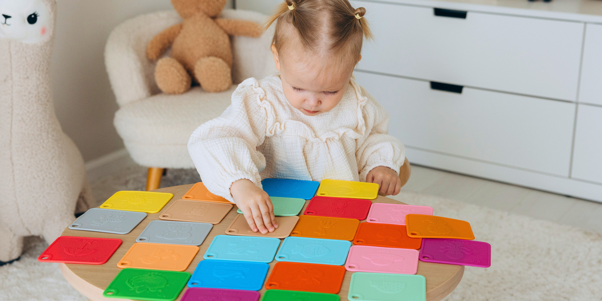 SiliABCs® Award-Winning Food Grade Silicone Alphabet Flash Cards for T ...